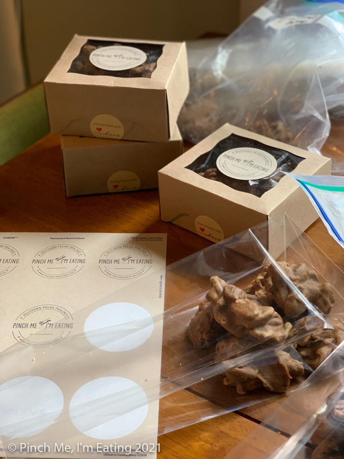 Southern Pecan Pralines (Traditional Praline Recipe)