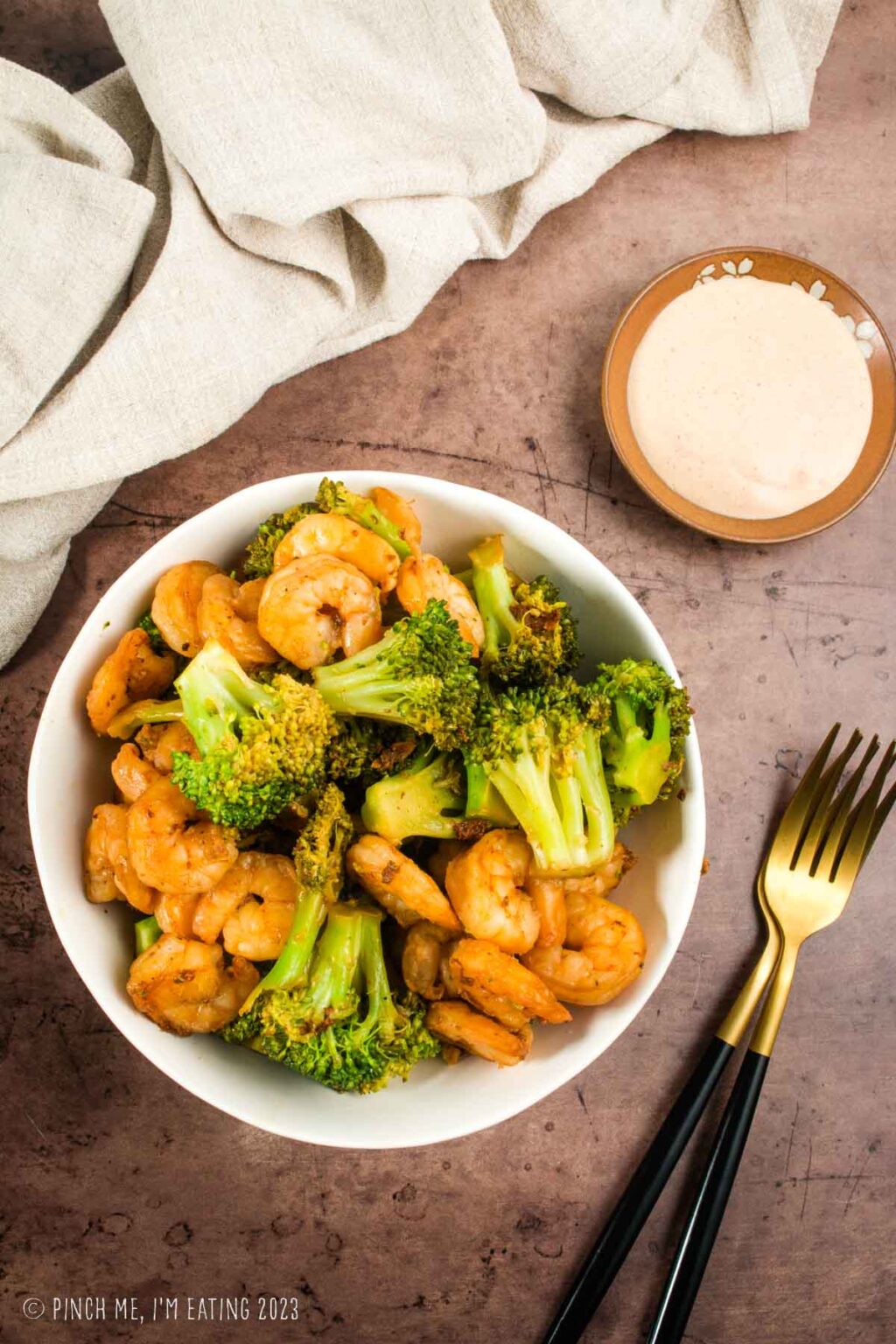 Easy Hibachi Shrimp (Japanese Steakhouse Recipe) - Pinch me, I'm eating